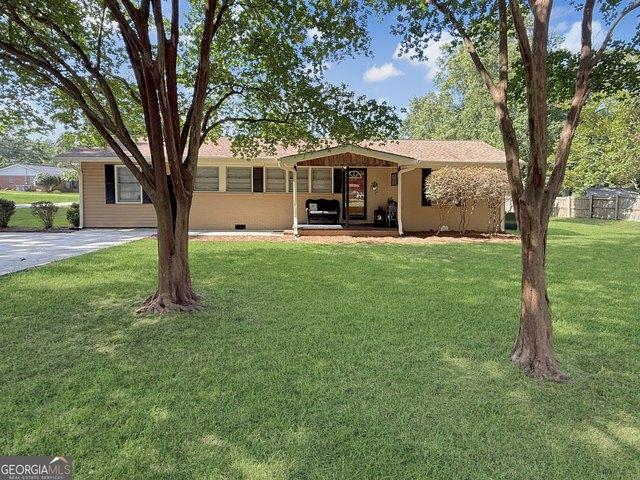 115 Tyus St, Barnesville, GA 30204