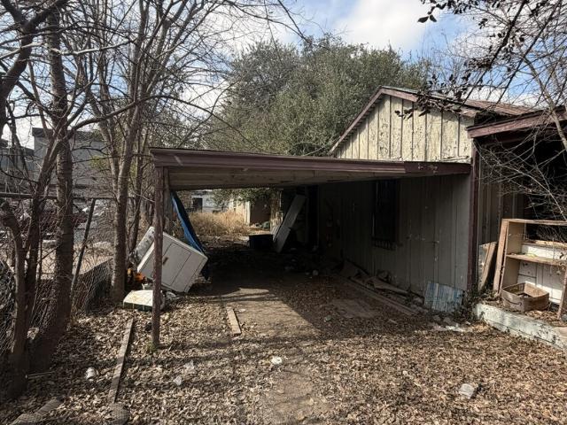 115 Yoakum Alley, San Antonio, TX 78202 | MLS #1941 | Compass