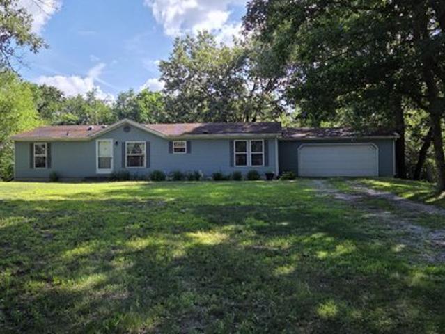 11643 Chateau Ln, Demotte, IN 46310