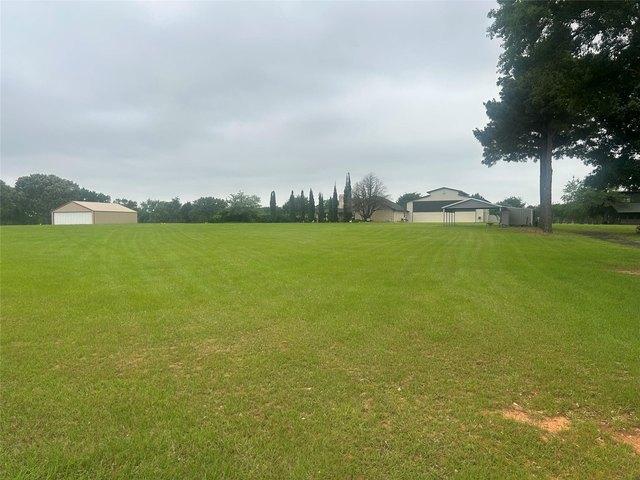 11640 Tailspin Trl, Berryville, TX 75763