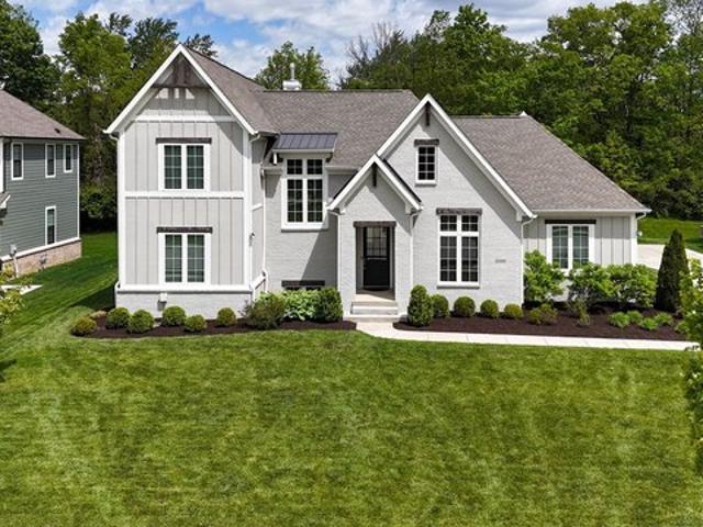 11640 Walton Cres, Zionsville, IN 46077