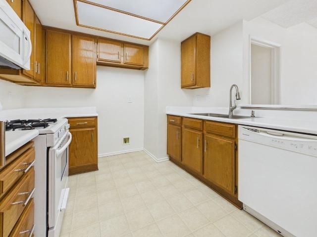 11641 Valley Spring Lane Apartments 2 Bedroom Apartment for Rent at 11641 Valley Spring Ln, Los Angeles, CA 91604 Studio City