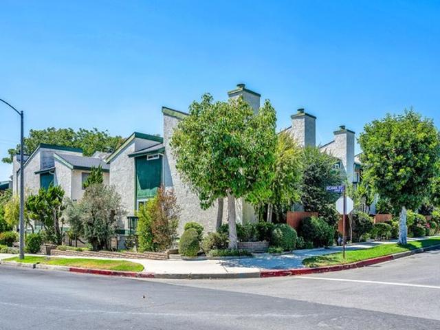 11645 Acama St Unit 7, Studio City, CA 91604