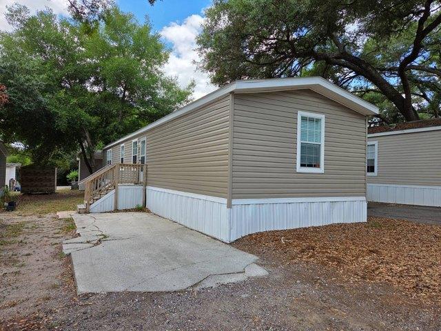 11645 Harmony Ranch Ln, Thonotosassa, FL 33592