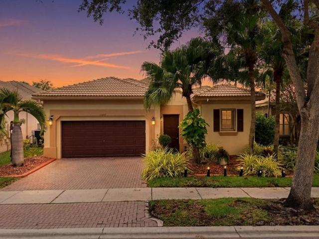 11645 NW 71st Pl, Parkland, FL 33076