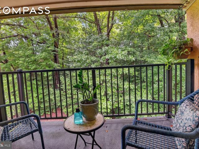 11645 Stoneview Square 21C, Reston, VA