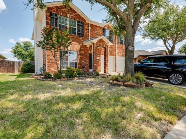 11648 Aspen Creek Dr, Fort Worth, TX 76244