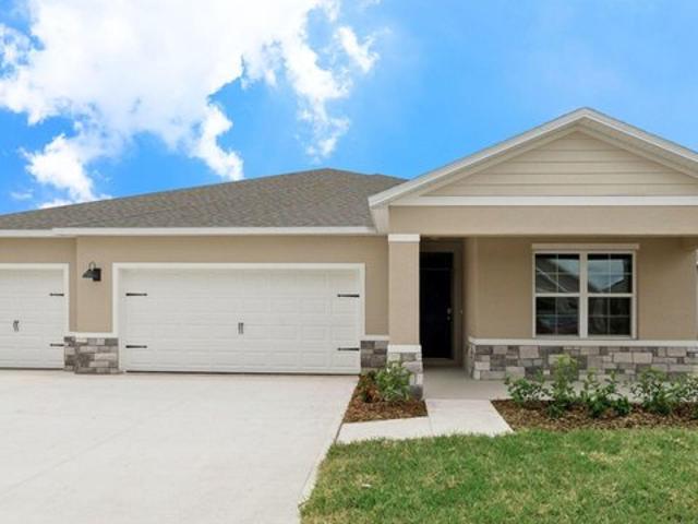 1164 Morfontaine St, Daytona Beach, FL 32124