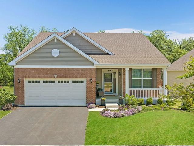 1164 Ardmoor Dr, Crystal Lake, IL 60012