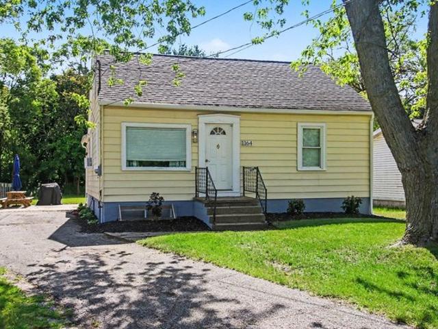 1164 Center St, Muskegon, MI 49442