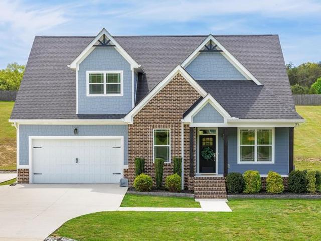 1164 Dreamfield Dr, Soddy Daisy, TN 37379