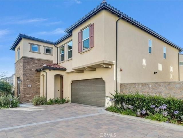 1164 Portola Oaks Dr, Lake Forest, CA 92610