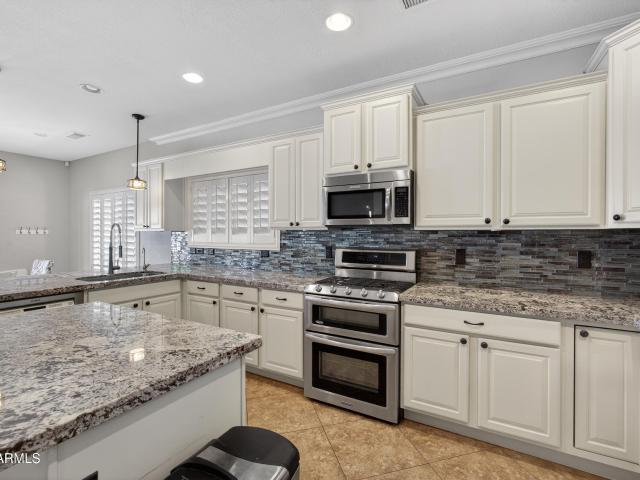 1164 w mulberry drive