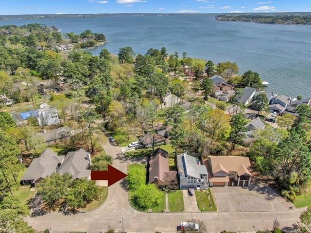 11650 Twain Dr, Montgomery, TX 77356