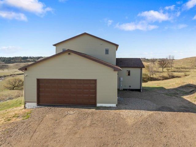 11650 Aidell Ct, Minot, ND 58701