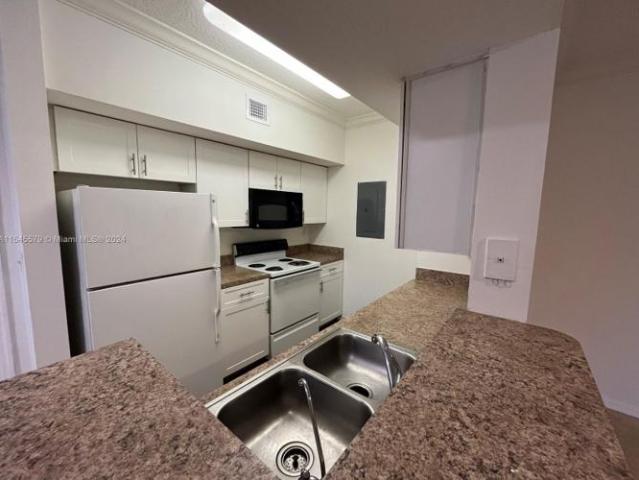 11650 SW 2nd St #16305, Pembroke Pines, FL 33025