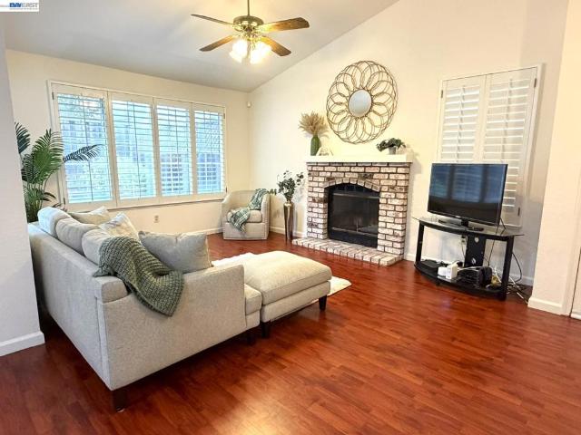 11651 Rolling Hills Pl