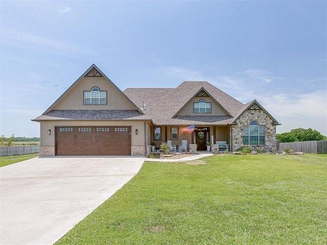 11656 Carefree Ln, Shawnee, OK 74804