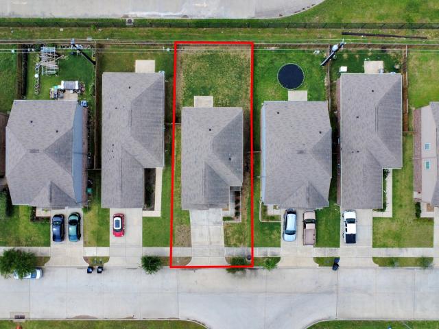 11658 El Rubi Dr, Houston, TX 77048 | Compass