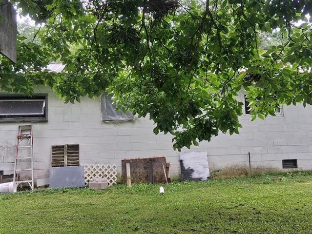 1165 N Imler Valley Rd