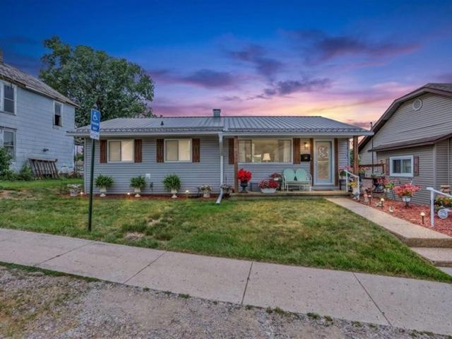 1165 Church St, Logan, OH 43138