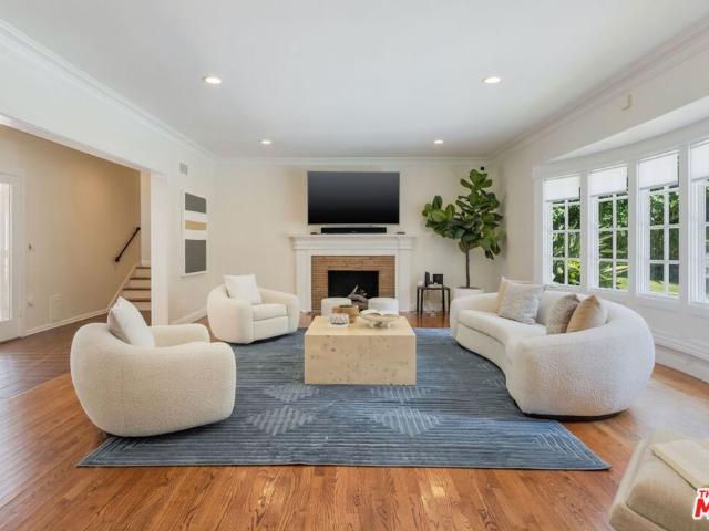 1165 Coldwater Canyon Drive