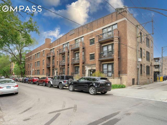 1165 E 54th St 3, Chicago, IL
