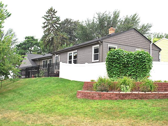 1165 Edgewater Boulevard
