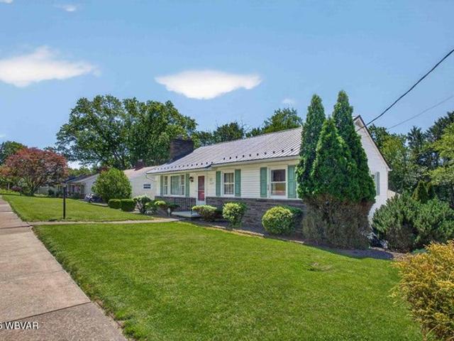 1165 Louisa St, Williamsport, PA 17701