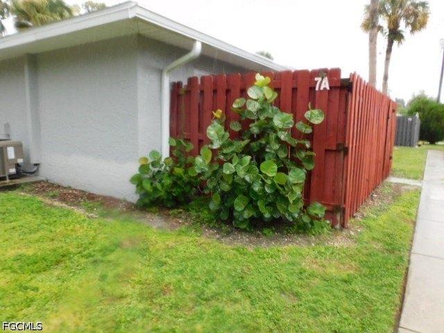 1165 Palm Ave Apt 7A, North Fort Myers, FL 33903