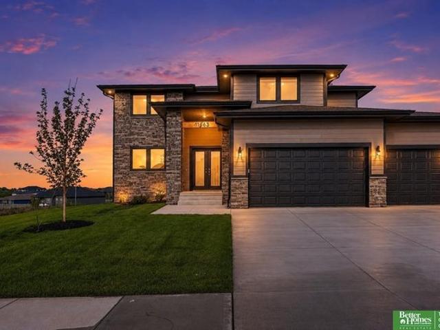 11663 S 123rd St, Papillion, NE 68046
