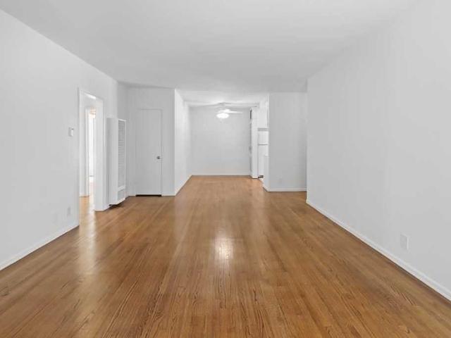 11660 Chenault Street, 1 Bedroom Apartment for Rent at 11660 Chenault St, Los Angeles, CA 90049 Brentwood