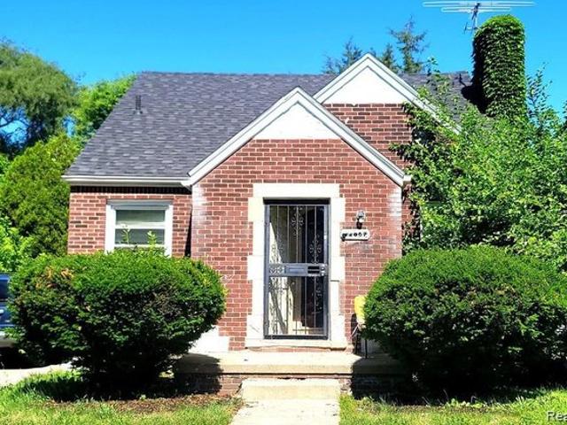 11667 Wayburn St, Detroit, MI 48224
