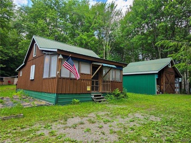 11667 Gossner Rd, Taberg, NY 13471