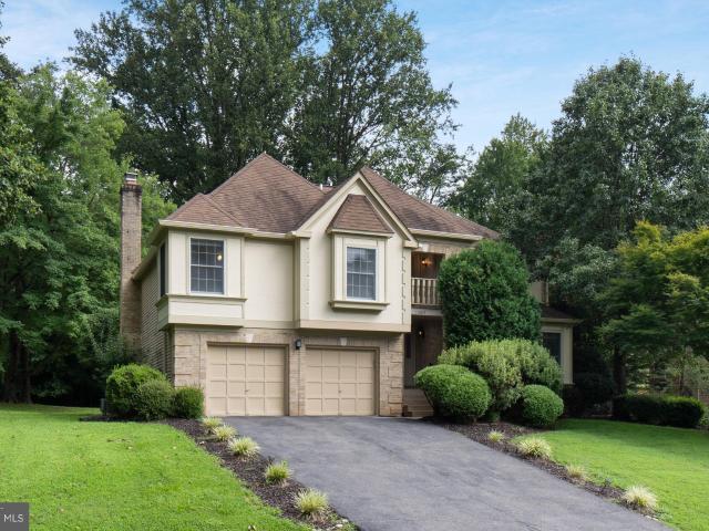 11665 Gilman Ln, Herndon, VA 20170 | Compass