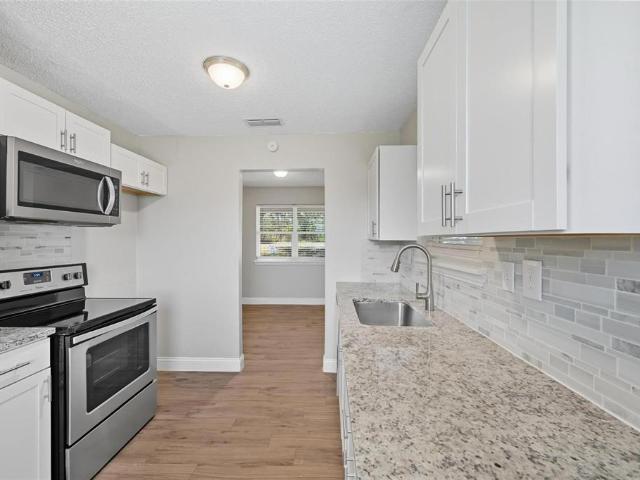 1166 N Business Highway 78
