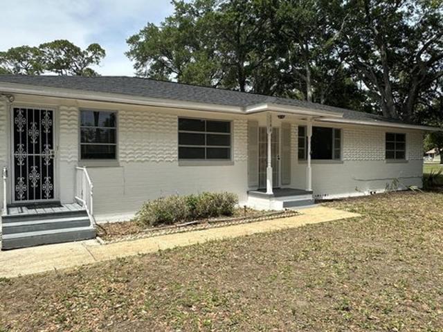 1166 Australia Ave, Daytona Beach, FL 32114