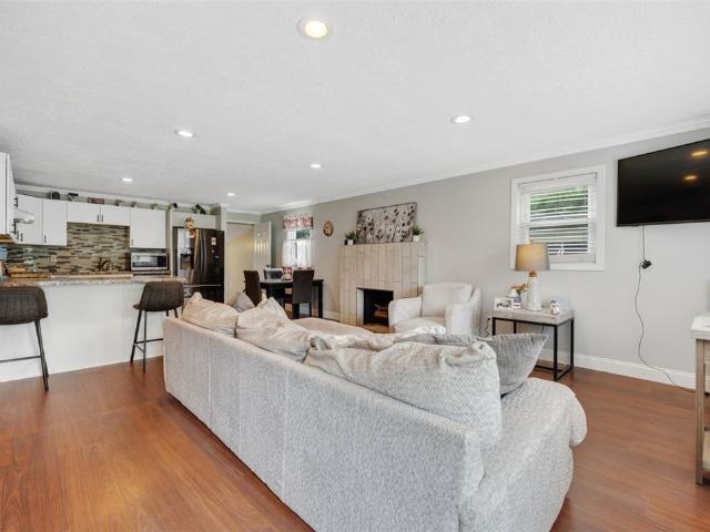 1166 Bay Road