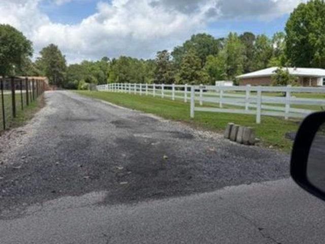1166 County Road 3663, Splendora, TX 77372