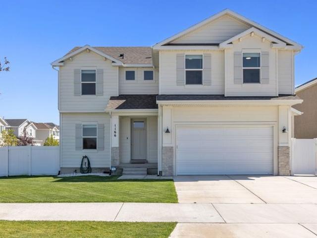 1166 E Springwater Way, Eagle Mountain, UT 84005