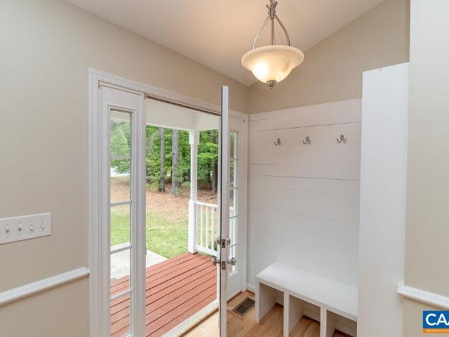 1166 georgia creek rd