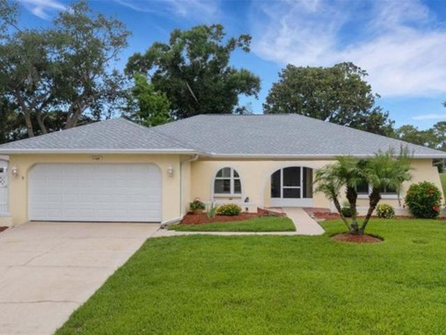 1166 Gillespie Dr, Palm Harbor, FL 34684