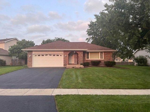 1166 Tracie Dr, Lake Zurich, IL 60047