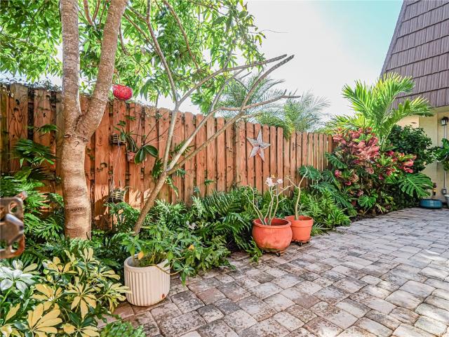 1166 6th Ave, Unit 14C, Vero Beach, FL 32960 | MLS #293968 | Compass