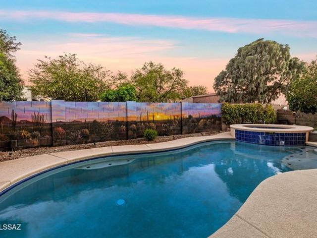 11673 W Barley Dr, Marana, AZ 85653
