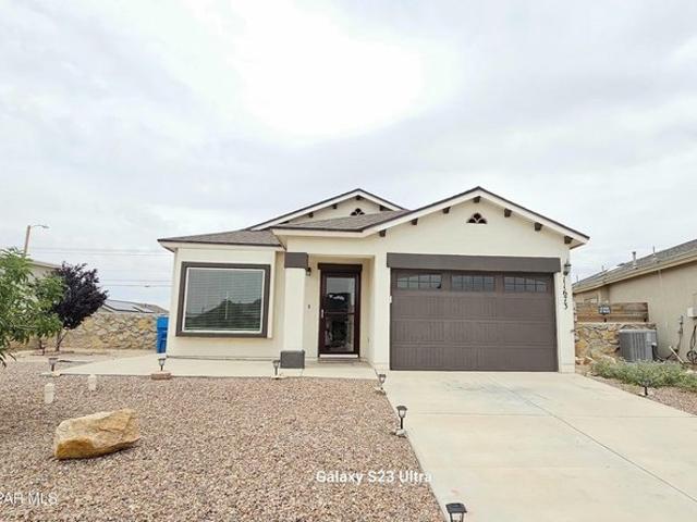 11673 Flor Celosia Dr, Socorro, TX 79927