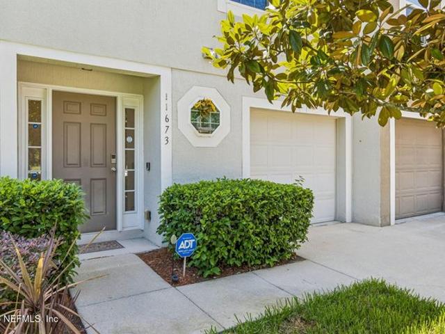 11673 Hickory Oak Dr, Jacksonville, FL 32218