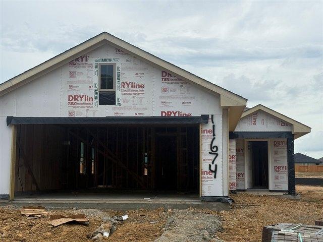 11674 Ruffian Dr, Willis, TX 77318