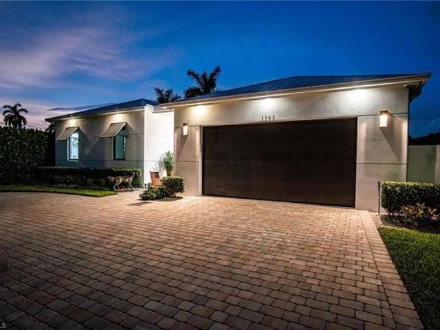 1167 22nd Ave N, Naples, FL 34103