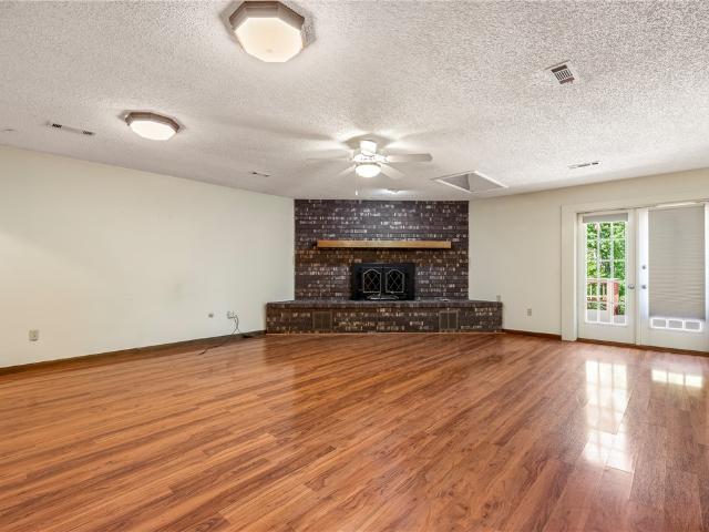11683 Oak Hills Drive
